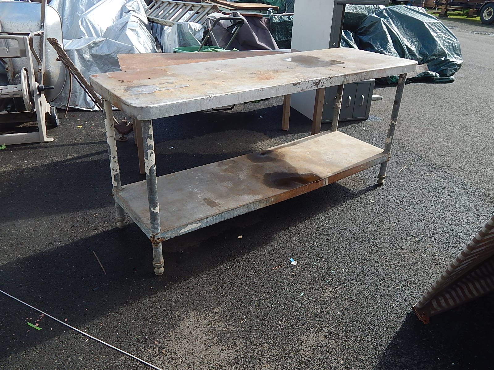 15-Gray Metal Workbench – Wilbur Auction