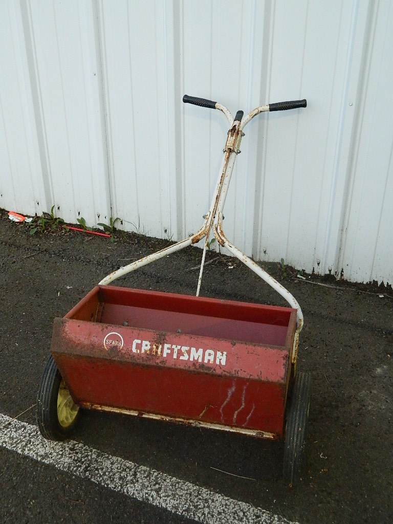 AA3780- Vintage CRAFTSMAN Red Metal Seeder Spreader ‘WORKS’ – Wilbur ...