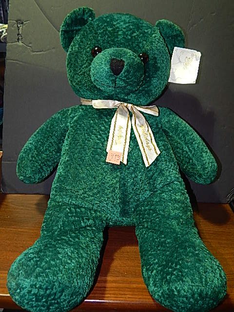 393-Happy Holidays Green Teddy Bear – Wilbur Auction